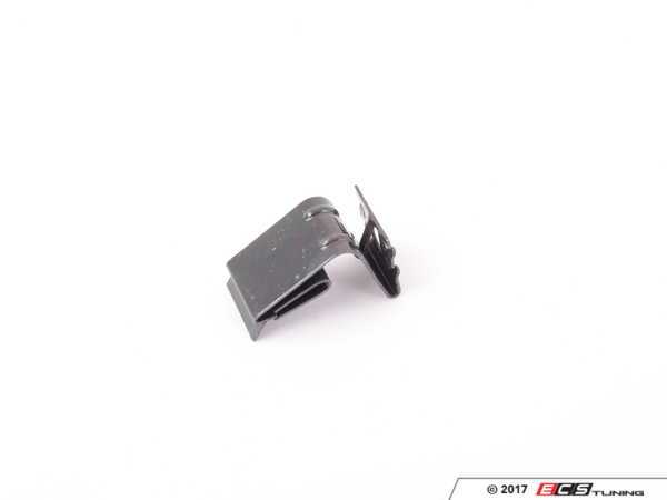 Genuine Mercedes Benz - 1249880278 - CLIP