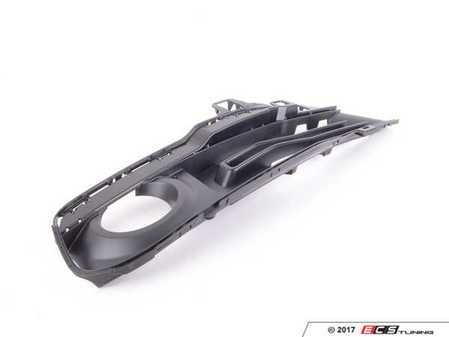 Genuine BMW - 51117396878 - PARTIALLY OPEN GRID, RIGHT (51-11-7-396-878)