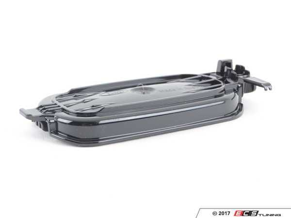 Genuine BMW - 63117345588 - Headlight Cover (63-11-7-345-588)