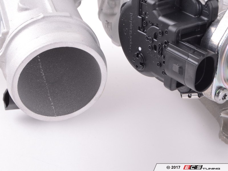 Genuine Volkswagen Audi - 06K145874 - Exhaust Manifold with ...