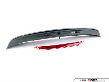 Genuine Volkswagen Audi - 5G6827936CGRU - Hatch Spoiler (5G6 827 936 C GRU)