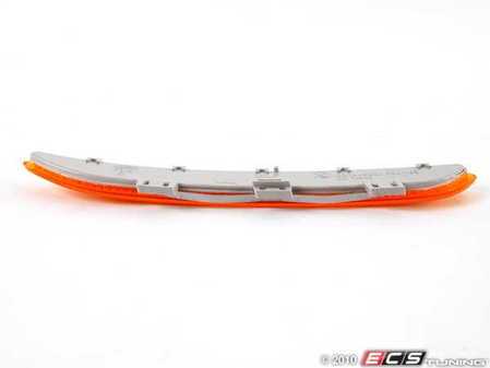Genuine BMW - 63146920690 - Front Bumper Reflector - Right (63-14-6-920 ...