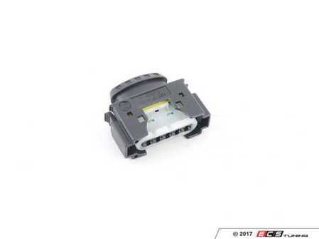 Genuine BMW - 12521433204 - PLUG HOUSING (12-52-1-433-204)