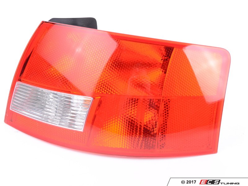 Genuine Volkswagen Audi - 8H0945096B - Tail Light - Right (8H0 945 096 B)
