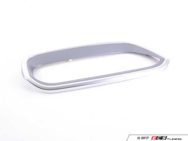 Genuine BMW - 51137352702 - Grille - Front - Right (51-13-7-352-702)