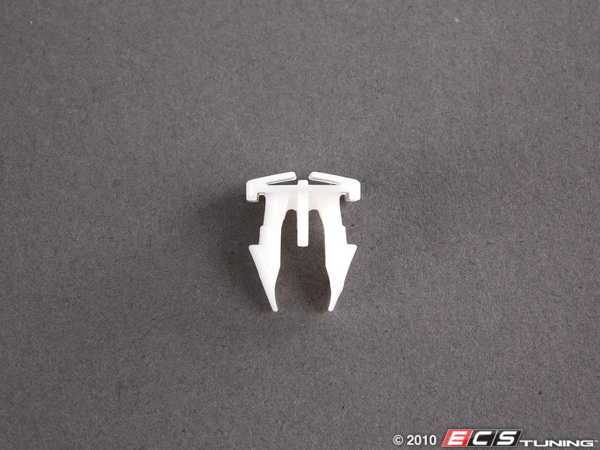 Genuine BMW - 51718108613 - Attachment Clip (51-71-8-108-613)