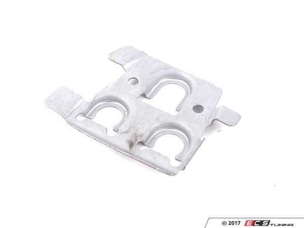 Genuine BMW - 41148209658 - Bracket Additional Water Pump And Valve (41 ...