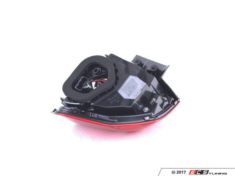 Genuine Volkswagen Audi - 561945095N - Outer Tail Light - Left (561 945 ...