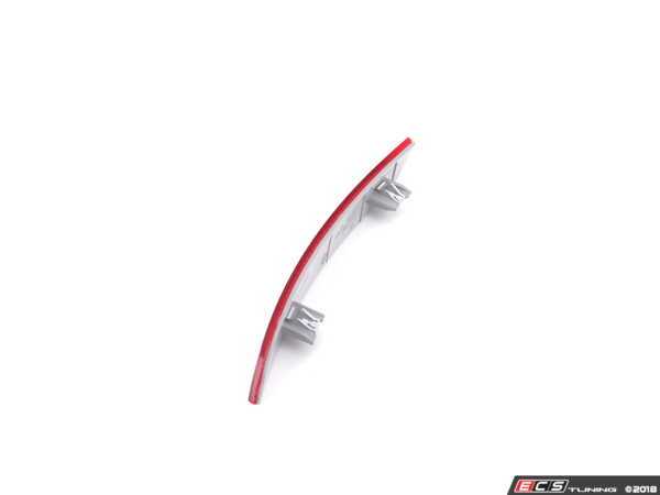 Genuine BMW - 63147203237 - Rear reflector - left (63-14-7-203-237)