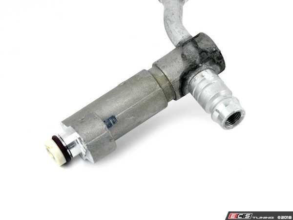 Genuine BMW - 64509224833 - E89 A/C Hose (64-50-9-224-833)