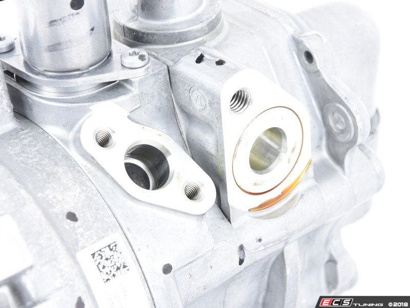 Genuine BMW - 32416788909 - POWER STEERING PUMP (32-41-6-788-909)