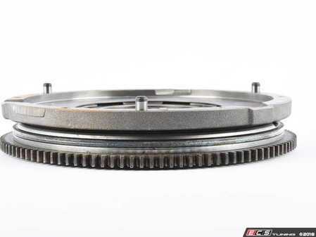 Genuine BMW - 21212229900 - Dual Mass Flywheel (21-21-2-229-900)