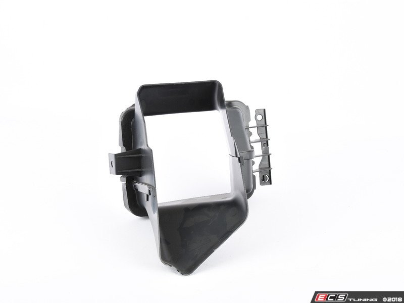 Genuine BMW - 51748055062 - Air Duct Displ.Engine Oil Cooler - Right, M ...