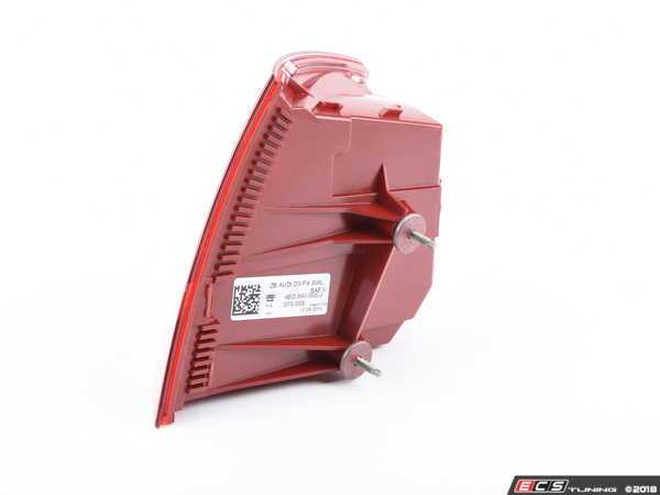 Genuine Volkswagen Audi - 4E0945095J - TAILLIGHT (4E0 945 095 J)