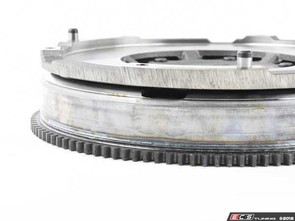 Genuine BMW - 21207573785 - Dual Mass Flywheel (21-20-7-573-785)