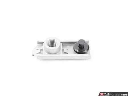 Genuine BMW - 33316776652 - CAGE NUT (33-31-6-776-652)