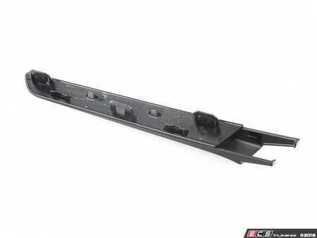 Genuine BMW - 51148068587 - F80 Gloss Black Fender Grille - left (51-14 ...