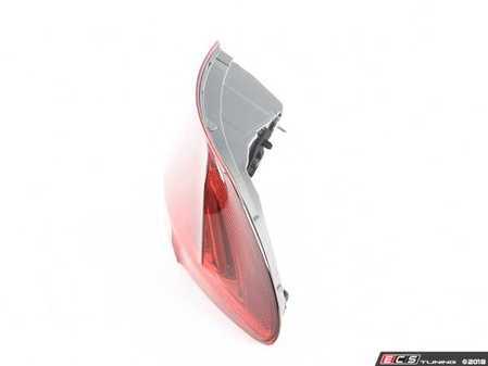 Genuine BMW - 63217312707 - Taillight for Fender (63-21-7-312-707)