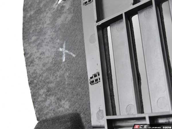 Genuine Volkswagen Audi - 8R0821171N - Front Fender Liner - left (8R0 ...