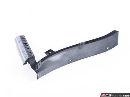 Genuine Volkswagen Audi - 3B9807394 - Rear Bumper Guide - Right (3B9 ...