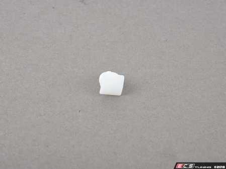 Genuine Volkswagen Audi - 8R0853909A - CLIP (8R0 853 909 A)