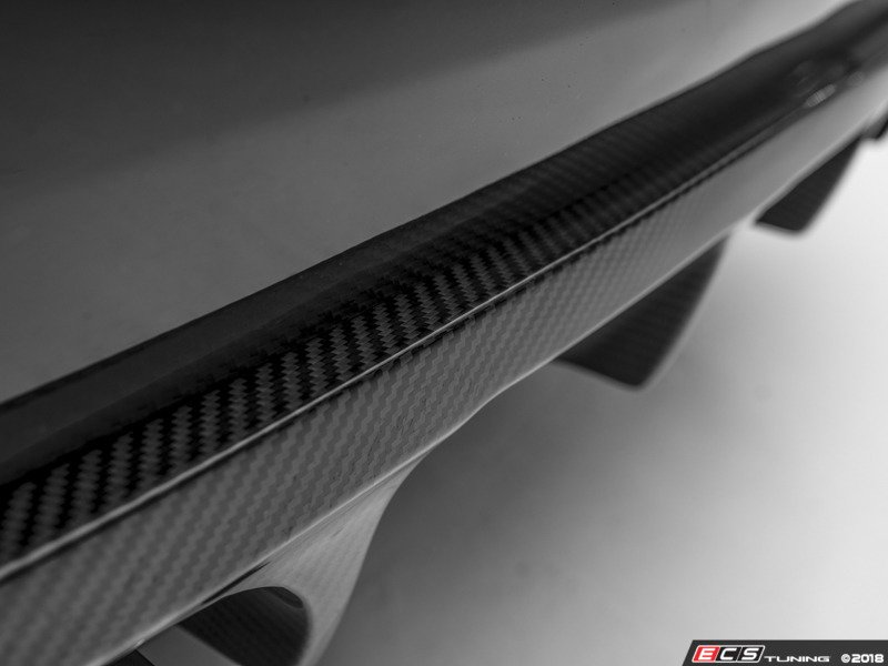 ECS - 004071ECS01 - Carbon Fiber Rear Diffuser - Audi B7 A4/S4