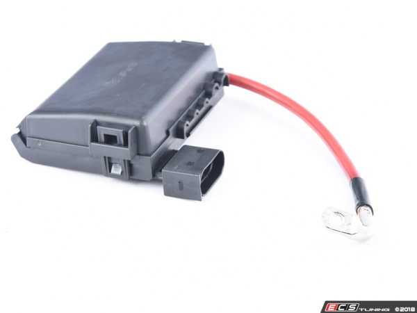 URO - 8N0937617 - Fuse Block Holder - Battery Location - (NO LONGER ...