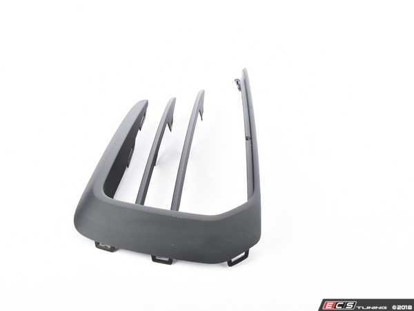 Genuine Volkswagen Audi - 5GM853666H9B9 - Right Grille (5GM 853 666 H 9B9)