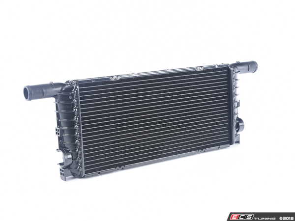 Genuine Porsche - 99110613702 - Center Radiator