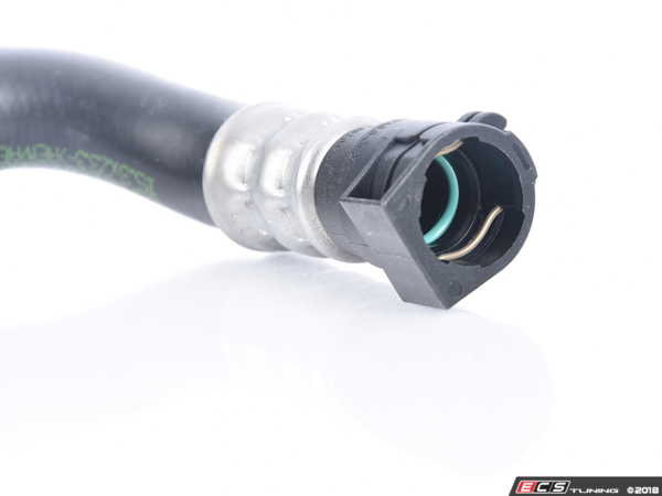 Genuine BMW - 17227583163 - F01 Oil Cooling Pipe Inlet (17-22-7-583-163)