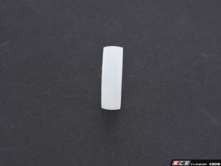 Genuine Volkswagen Audi - 191711238B - RING (191 711 238 B)