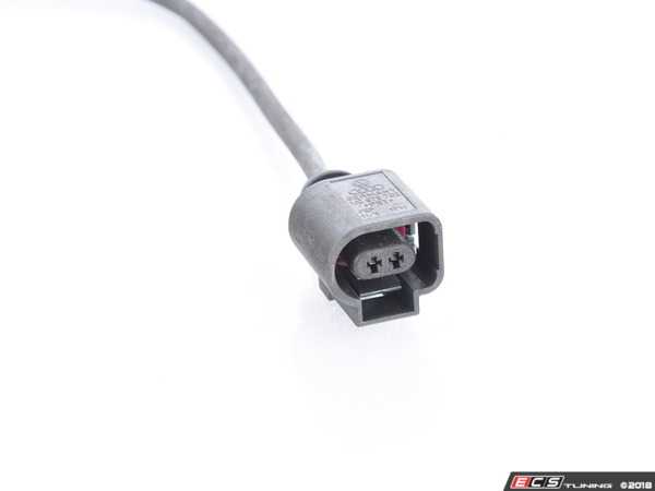 Genuine Volkswagen Audi - 8V0698151M - Front Brake Pad Set (8V0 698 151 M)