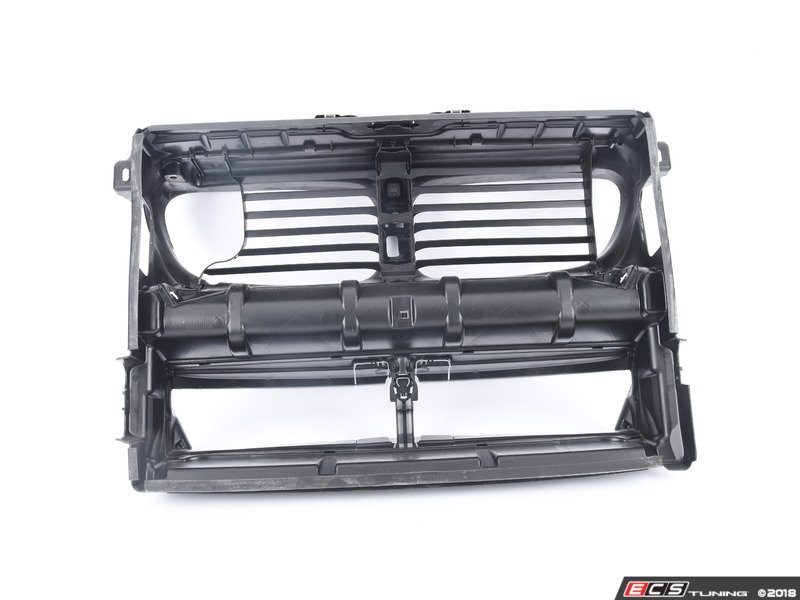 Genuine BMW - 51647332891 - Air Duct (51-64-7-332-891)