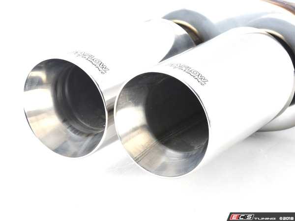 Magnaflow - 14816 - Universal Muffler with Tips - Street Series; Piping ...