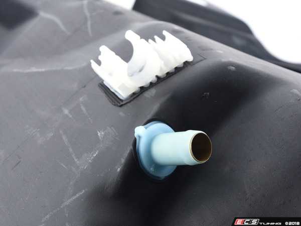 Genuine BMW - 16111184713 - FUEL TANK (16-11-1-184-713)