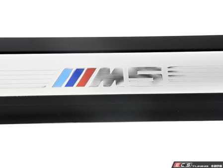 Genuine BMW - 51477898818 - Genuine BMW Tread Plate (51-47-7-898-818)