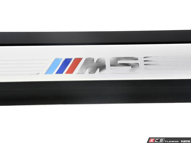 Genuine BMW - 51477898818 - Genuine BMW Tread Plate (51-47-7-898-818)