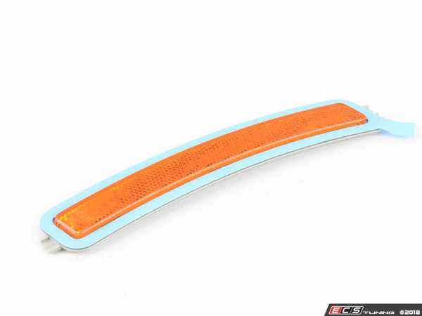 Genuine BMW - 63147349127 - Reflector - Bumper Cover (Yellow) (63-14-7 ...
