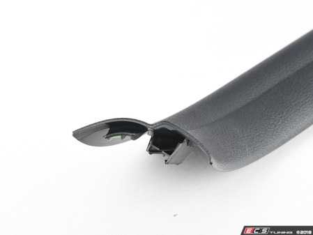 Genuine BMW - 51477339622 - Door sill - Right (51-47-7-339-622)