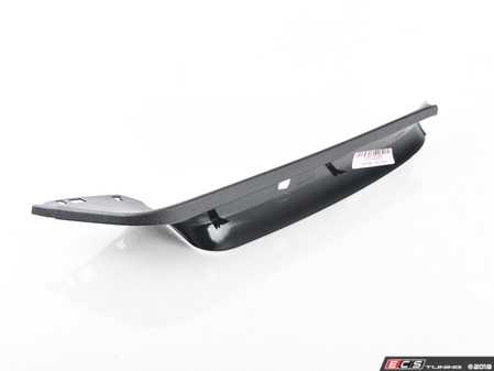 Genuine BMW - 51497197152 - RIGHT PANEL TAIL LID (51-49-7-197-152)