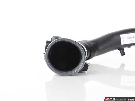 Genuine BMW - 13717583714 - Air Duct (13-71-7-583-714)