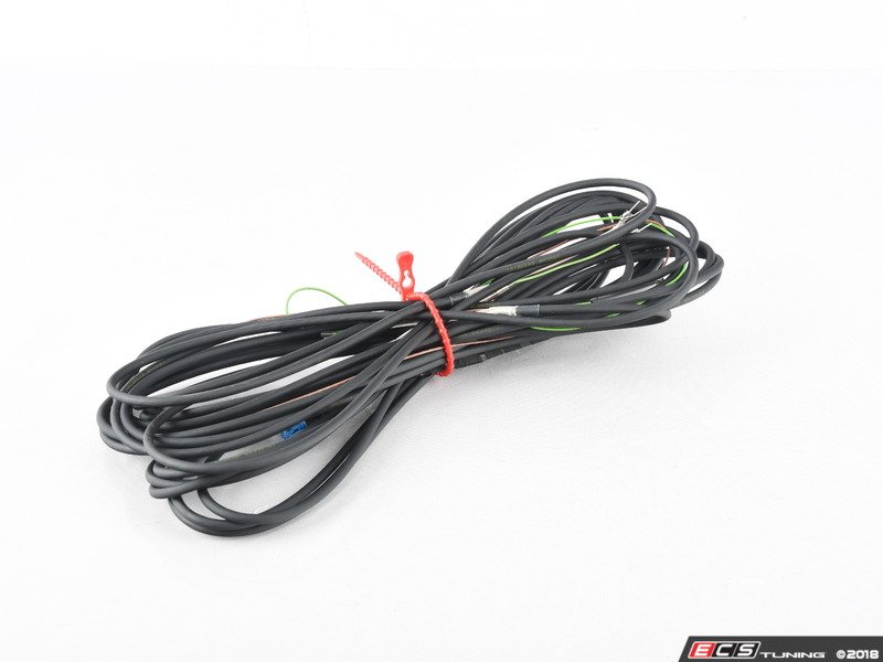 Genuine BMW - 61119322282 - REP. MODULE FOR REARVIEW CAM (61-11-9-322-282)