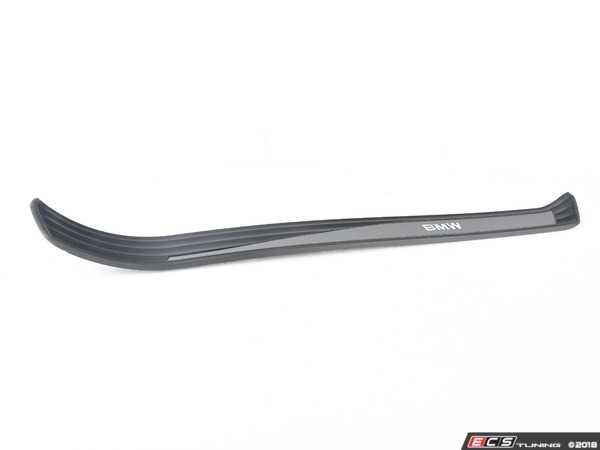 Genuine BMW - 51477034304 - Door sill - right (51-47-7-034-304)