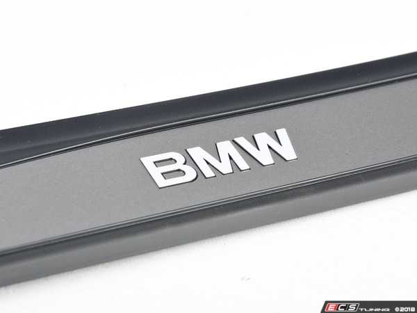 Genuine BMW - 51477034304 - Door sill - right (51-47-7-034-304)