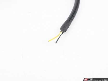 Genuine BMW - 12518645886 - Adapter Lead for Fuel Tank Breather Valve ...