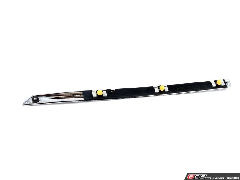 Genuine BMW - 51138238880 - E46 Rear Body Moulding - Right (51-13-8-238 ...