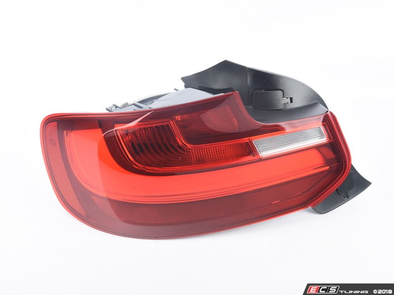 Genuine BMW - 63217295427 - Taillight (63-21-7-295-427)