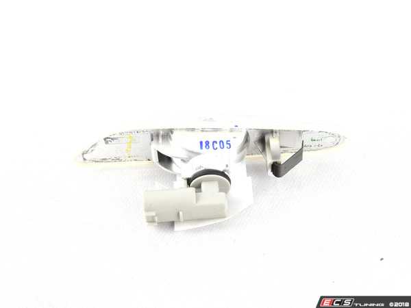Assembled By ECS - 63137253326KT - Clear Side Marker Set