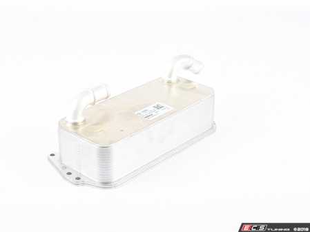 Genuine Volkswagen Audi - 079117015M - Engine Oil Cooler (079 117 015 M)