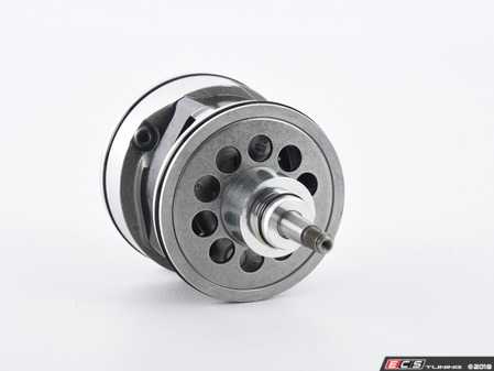 Genuine Mercedes Benz - 2463700897 - PRIMARY PUMP